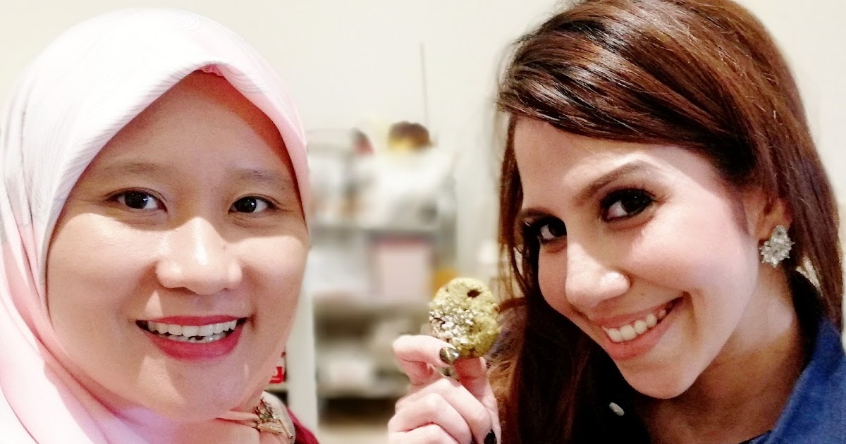 BISKUT OAT ONDE ONDE WITH CELEBRITY CHEF ANIS NABILAH | Azlinda Alin