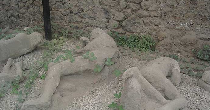 Mary Ann Bernal: Pompeii: A Snapshot of Ancient Roman Life