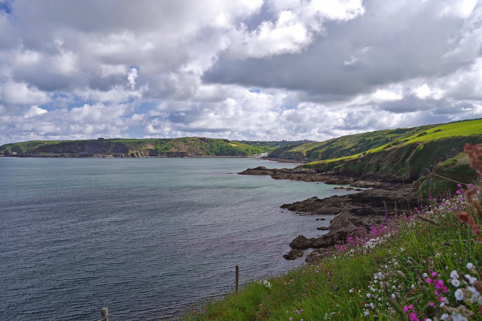 Walking in the country: Helford to Porthallow (South West Coast Path 52)