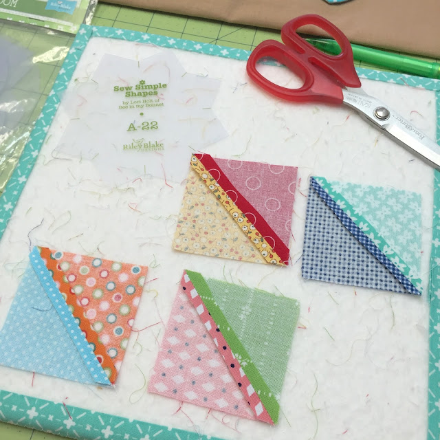 Bee In My Bonnet: Sew Simple Shapes - More Easy Patchwork Flowers!!!