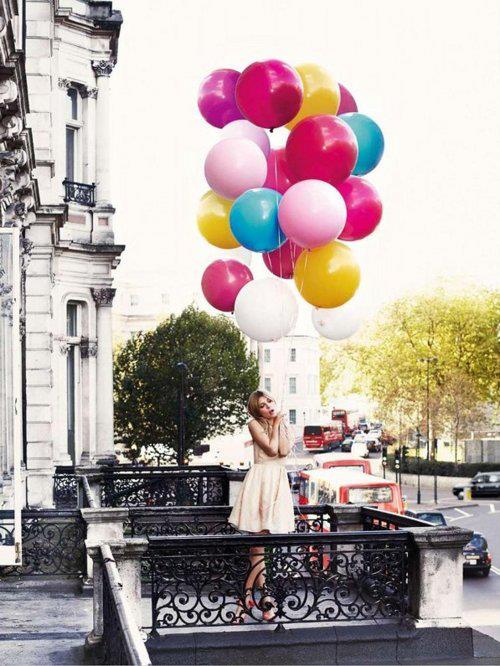 little black blog: Balloon mania.