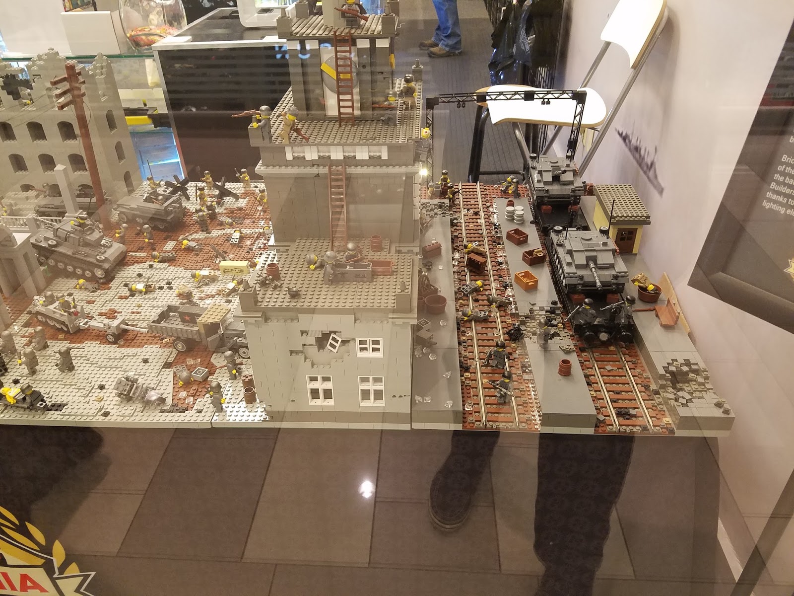Thoughts On Blocks: Visit to Mall of America: Lego Store and Brickmania