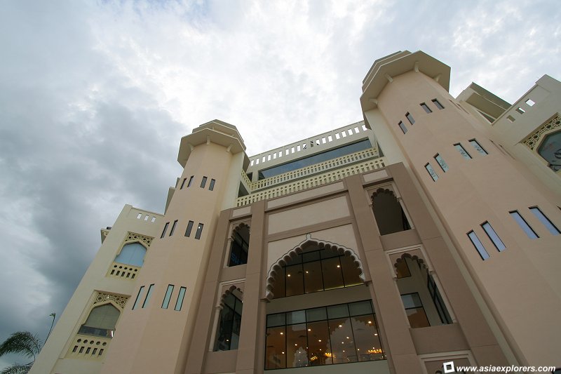 FOR BC 101 ONLY: Shopping Malls at Alor Setar