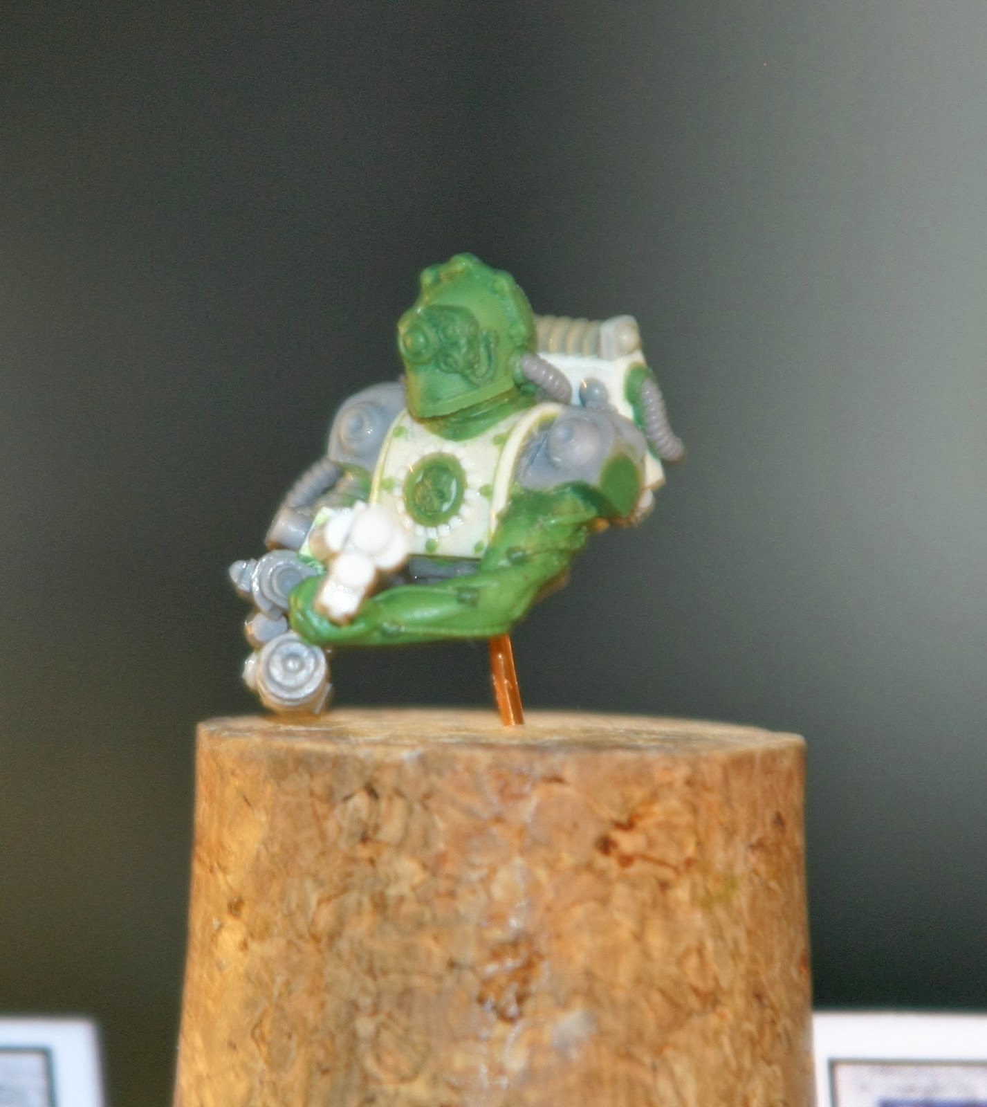 Declaring "Martial Law": Forge World AdMech...Tech Thrall Adsecularis