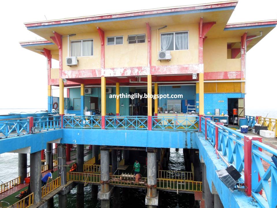 anythinglily: Kelong Paradise Waterfront Resort: Part 2 (The Accommodation)
