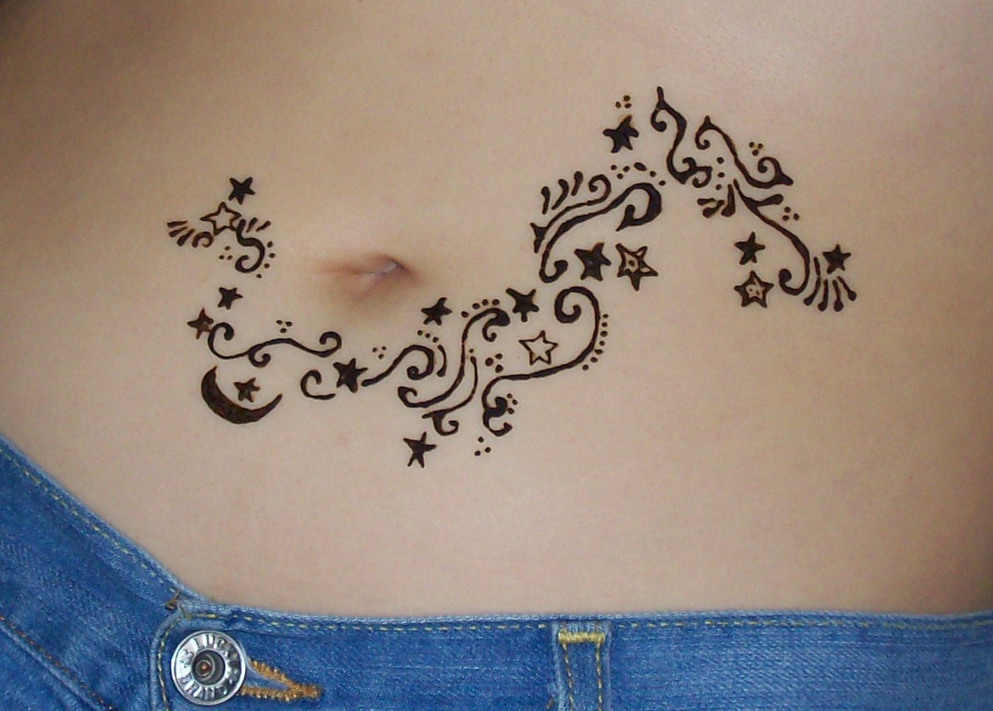 Bridal and Fashion: Belly Button Tattoos For Girls