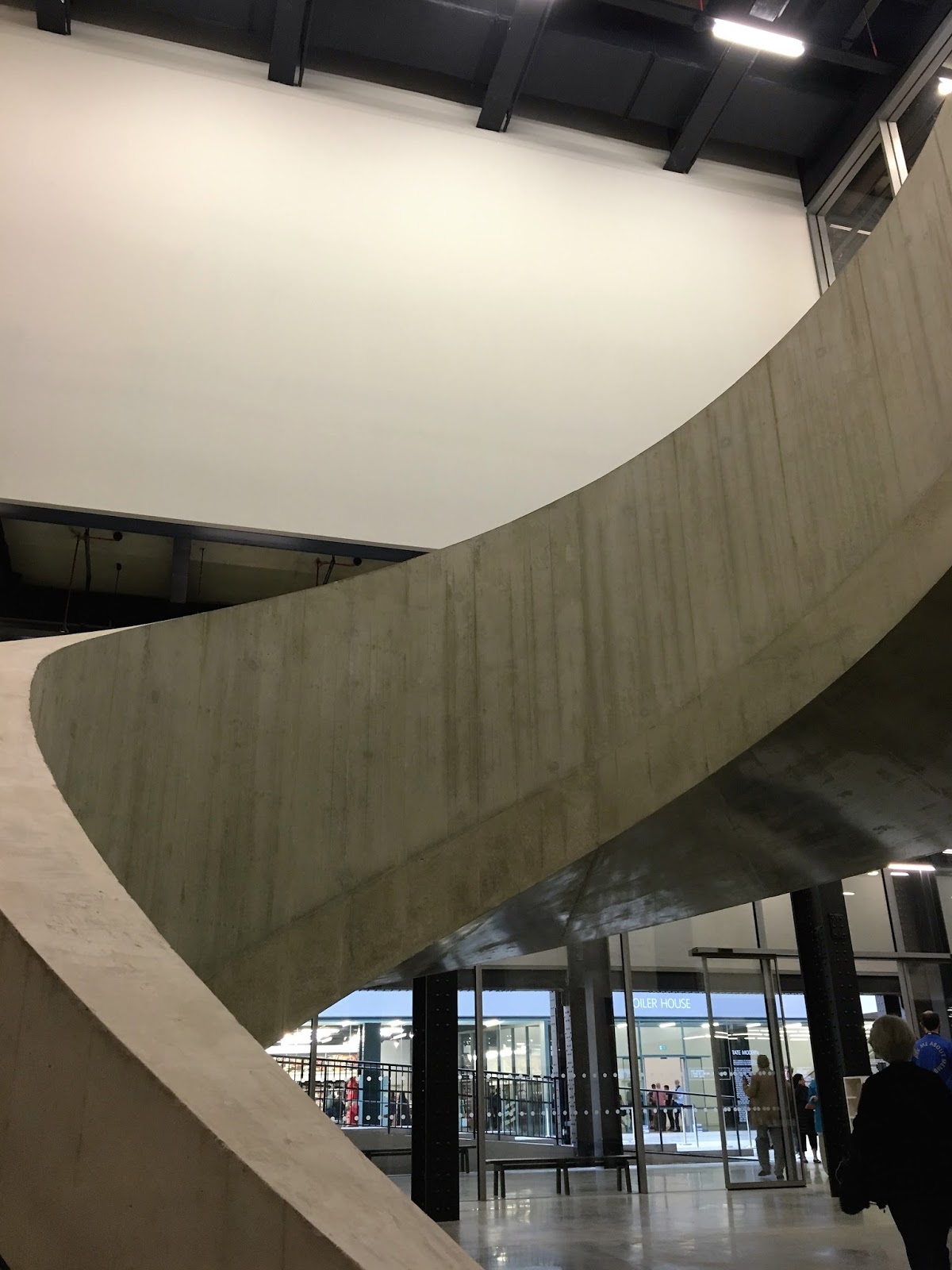 London Living @ It's Your London: The new Tate Modern opens in London