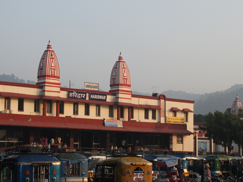 Valley of flower and Homkund trek. | The Institute of Exploration