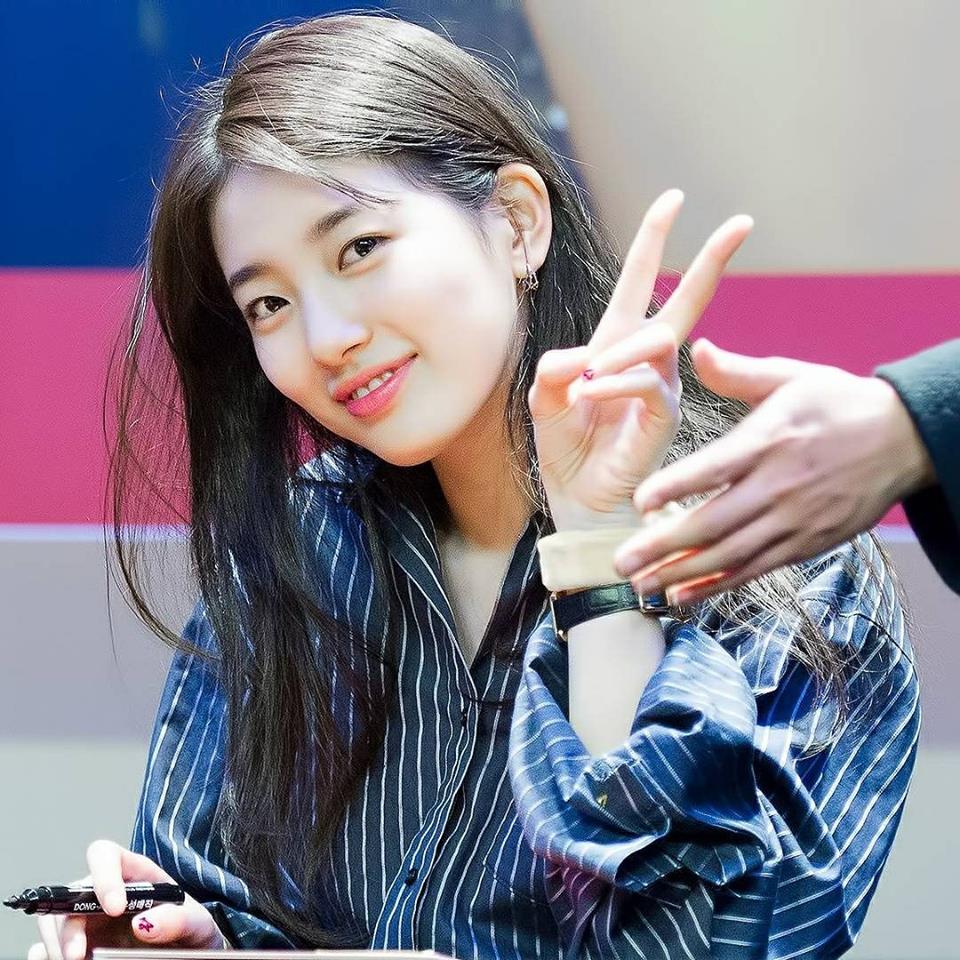 Suzy Bae Pictures For February 7, 2017