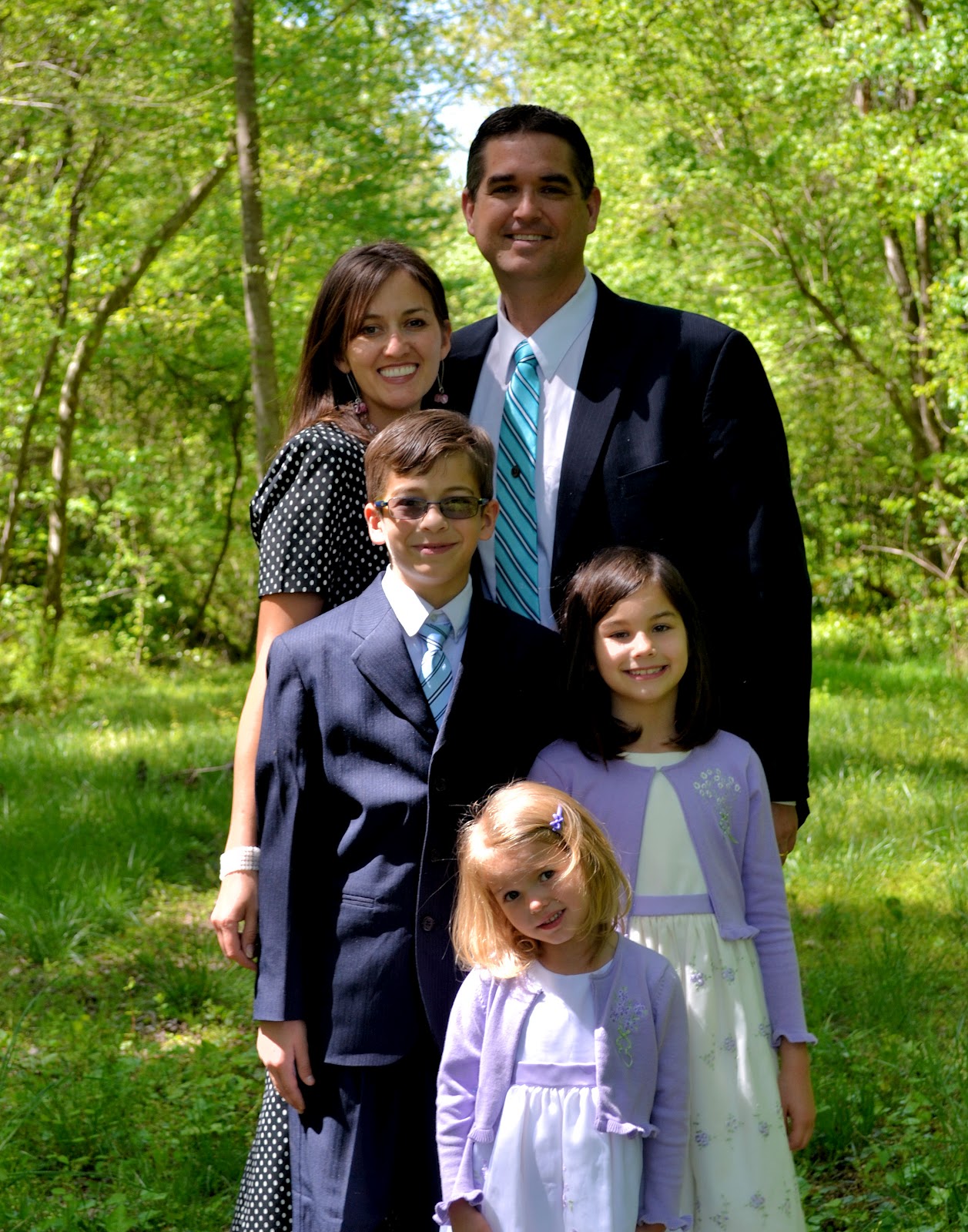 Normal Mormon Family: Family Easter Pics