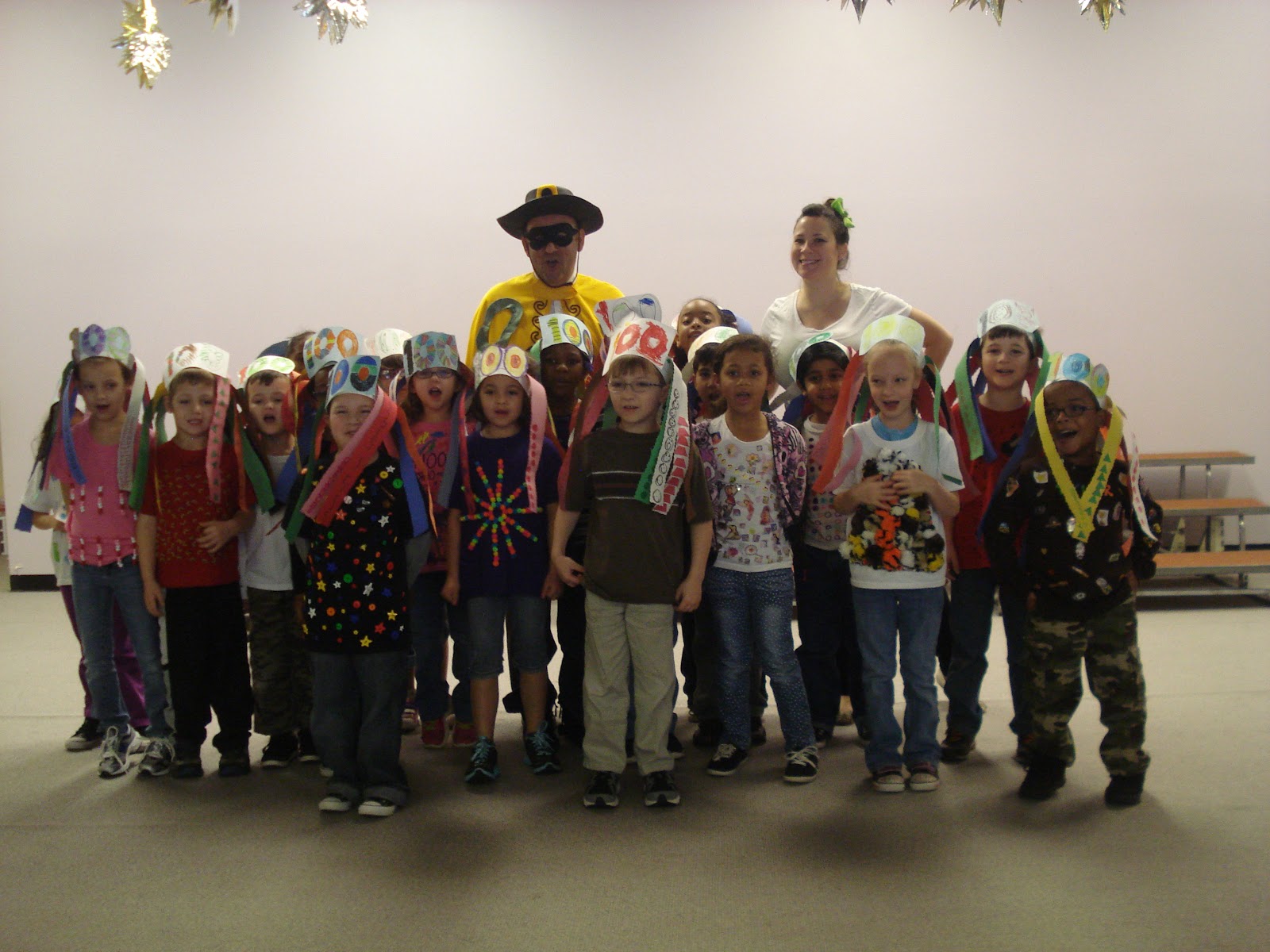 Mrs. Hendrix's Kindergarten Class: Hip Hip Hooray, I am 100 Days ...