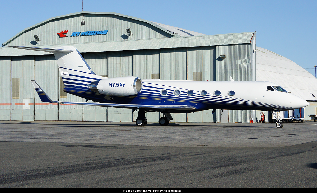 FEBE *** Worldwide Aviation Pictures by FEBE/BernAirNews © : N119AF ...