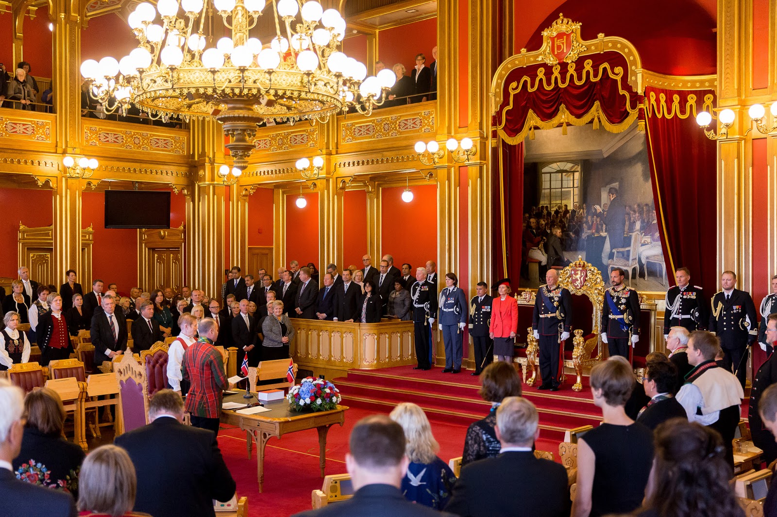 Stortingsbygningen 150 år ~ Arkitektur & Miljøteknologi