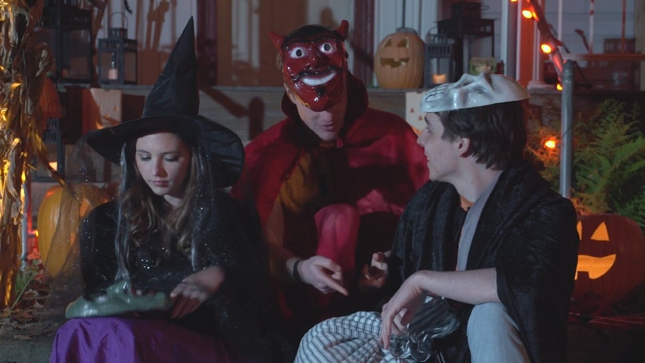 Review: The Barn - Most TV News, Top Popular Movies