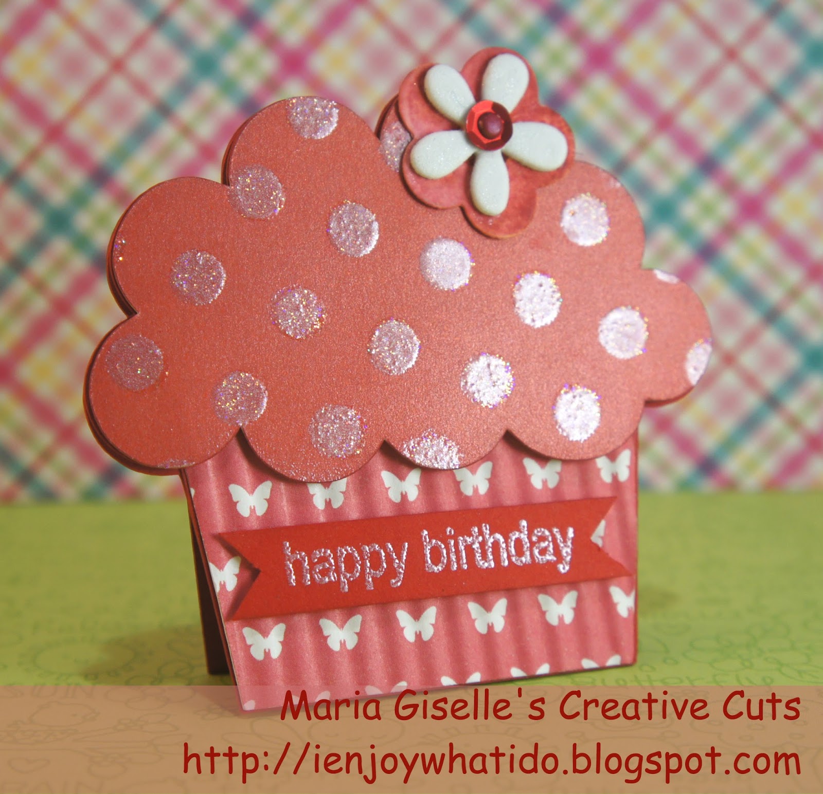 Maria Giselle's Creative Cuts: More Cupcake Shaped Cards