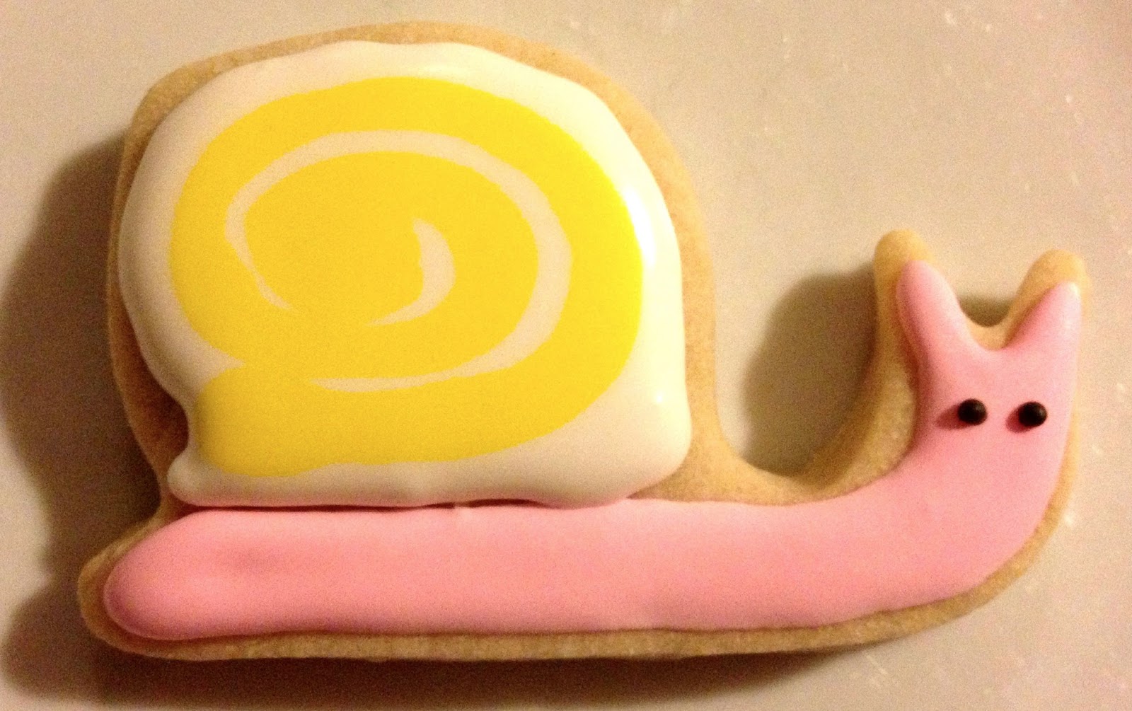 Heidi's Mix: Hedgehog and Snail Cookies