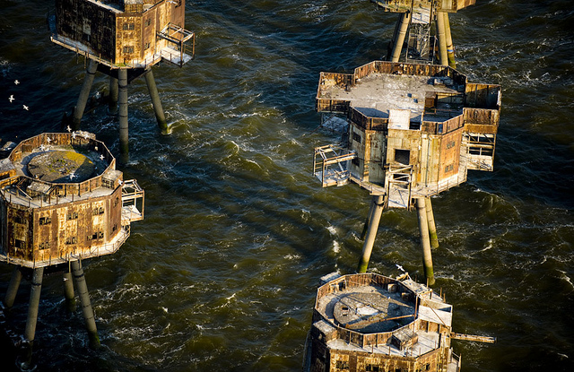 The Thames Sea Forts - From War Machines to Eco Warriors ~ Kuriositas