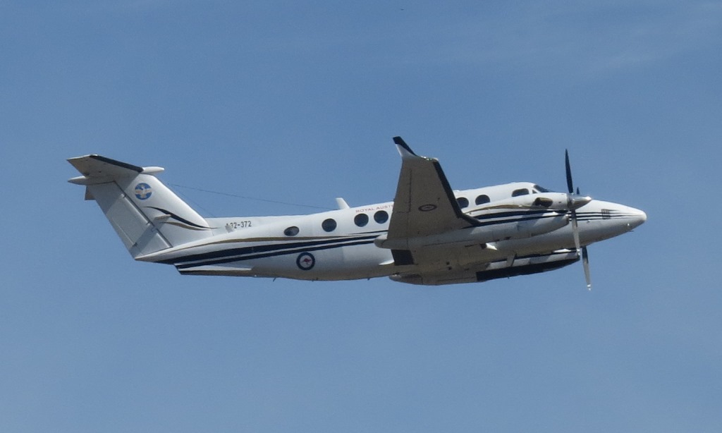 Central Queensland Plane Spotting: RAAF 32 Sqn Beech B350 Super King ...