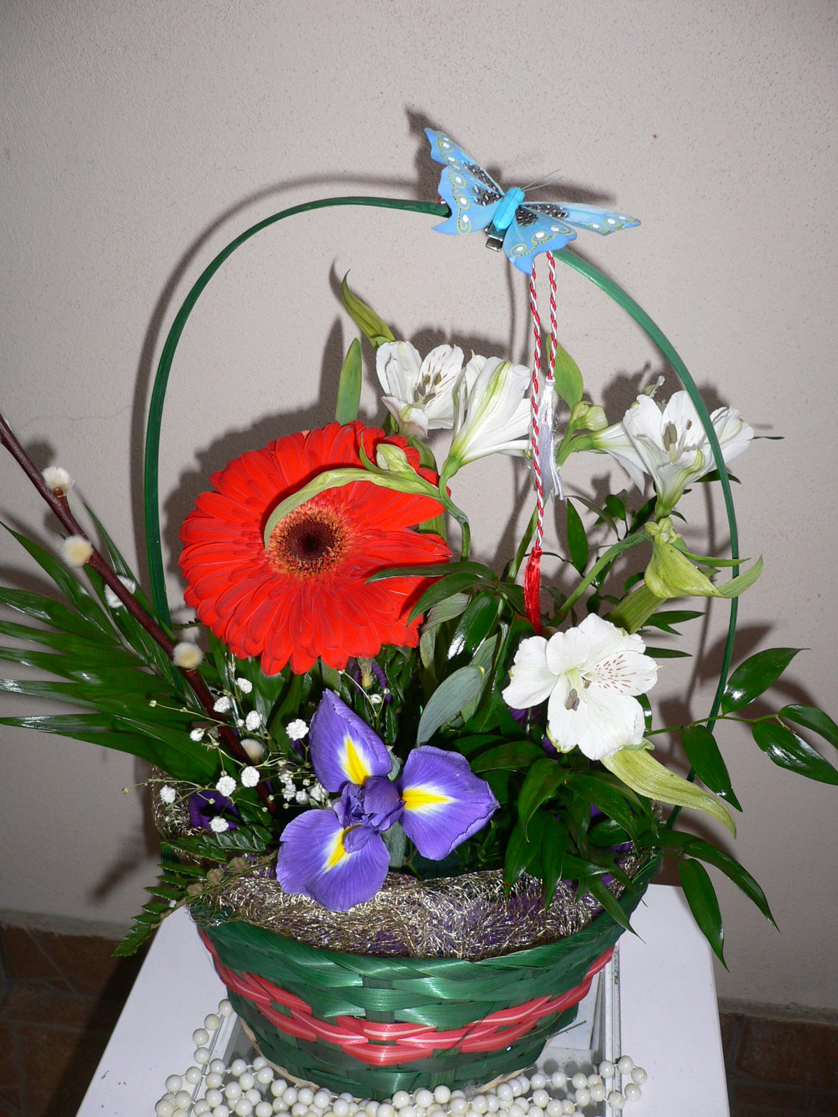 Floraria FLORIS DECO -SLATINA: MODELE COSURI CU FLORI DE PRIMAVARA ...