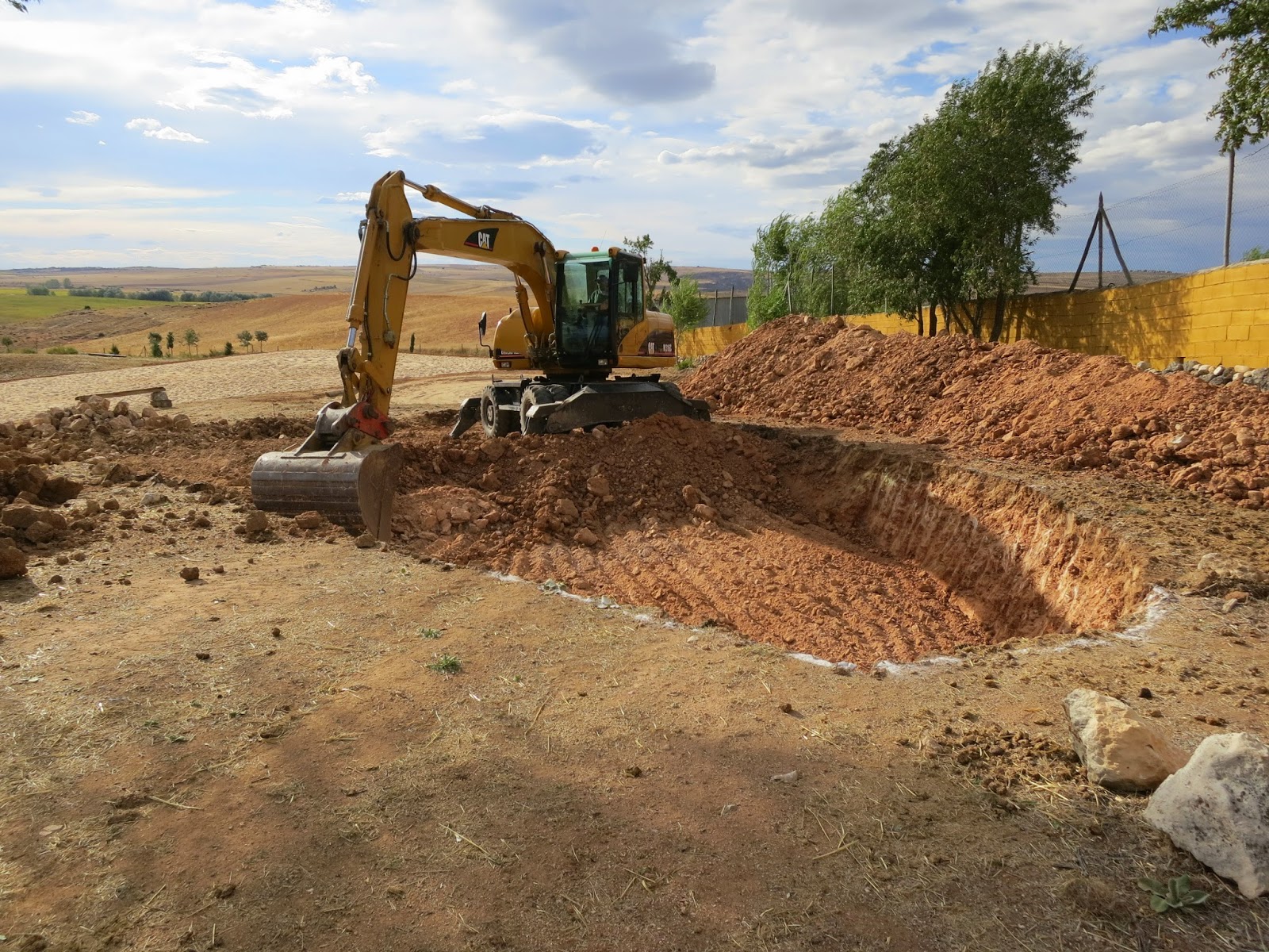 _ El Talon Sierte : Excavaciones, vaciados y zanjeos ( Segovia)