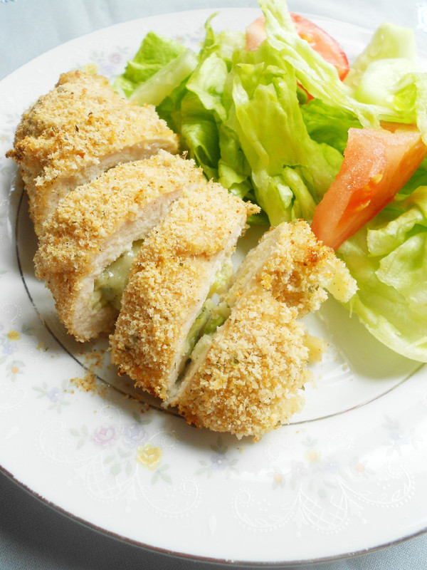 Chicken Rollatini Stuffed with Zucchini and Mozzarella - Confessions of ...