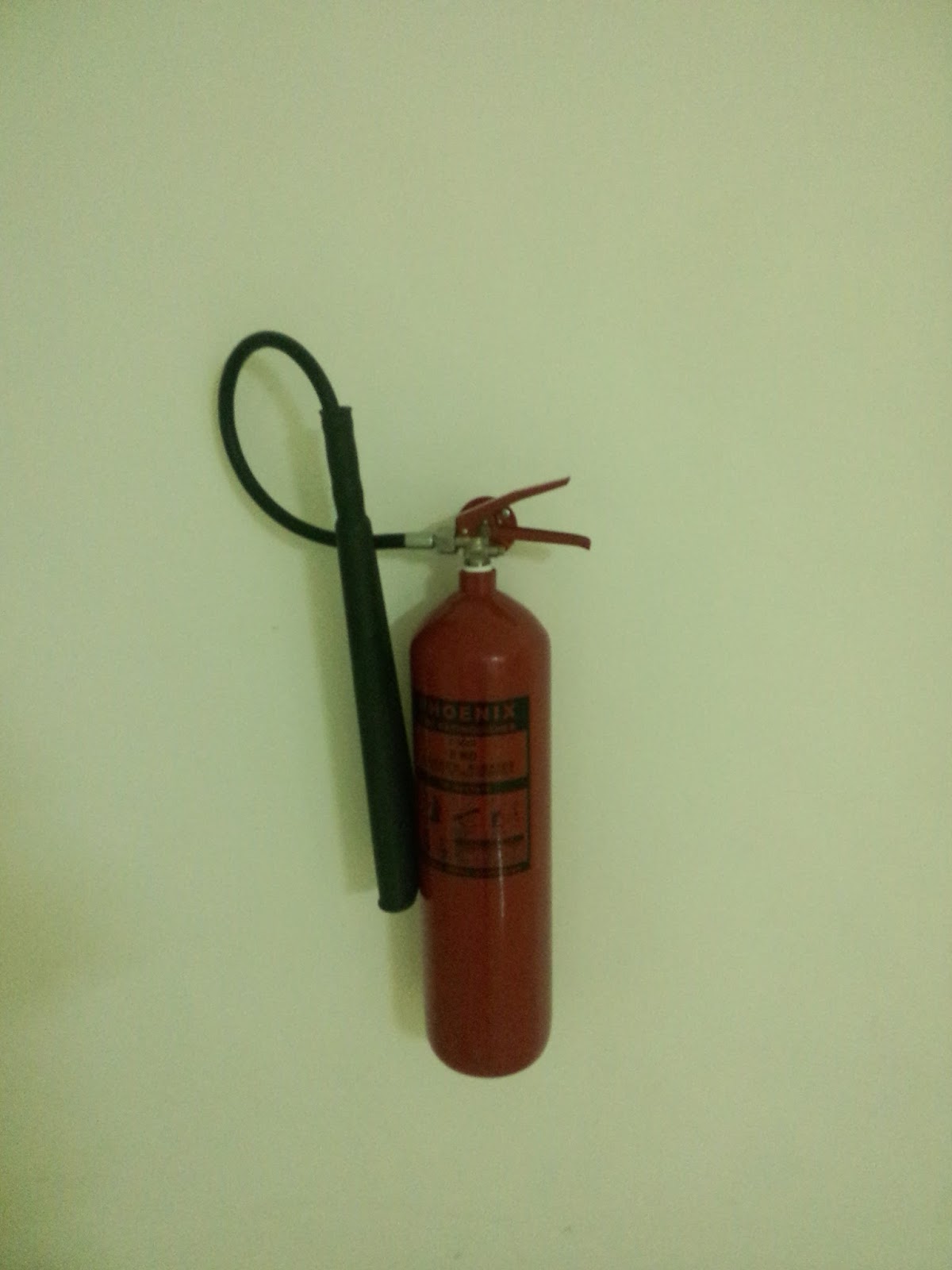 APAR STORE: CARA PEMASANGAN DAN PERSYARATAN TEKNIS APAR