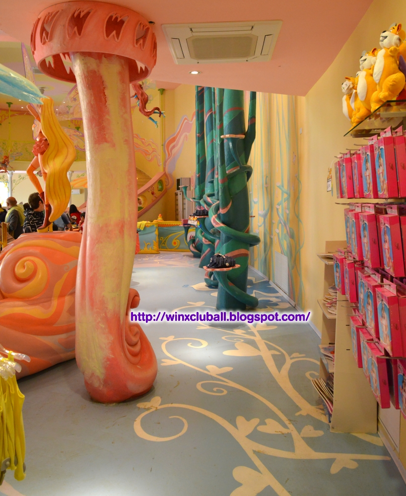 ¡Imágenes de Alfea por dentro en el parque de atracciones Rainbow ...