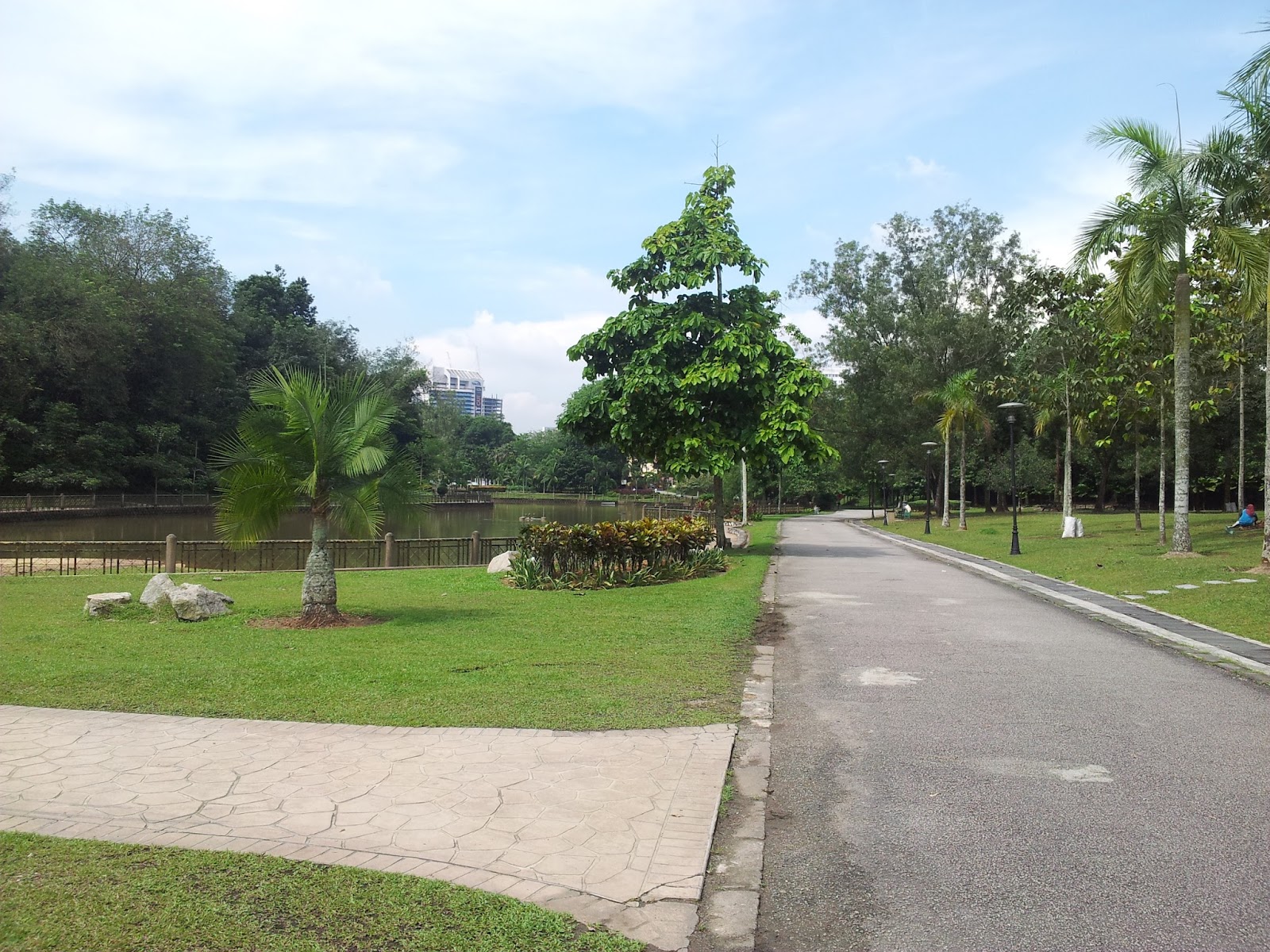 Shup up and ride: Running at Taman Lembah Kiara, Taman Tun TTDI