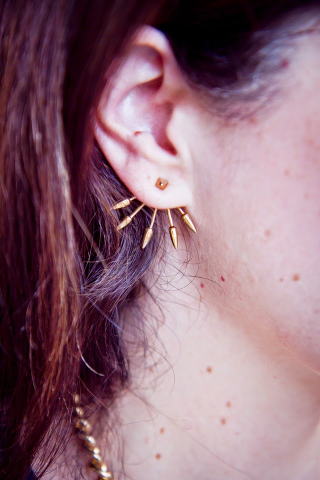 the sparkly life: Jewelry Spotlight: Sparkly Statement Necklace & Spiky ...