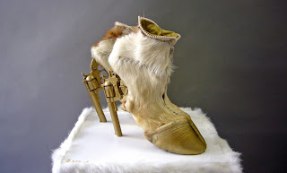 The 50 Ugliest Shoes in History | JUMI