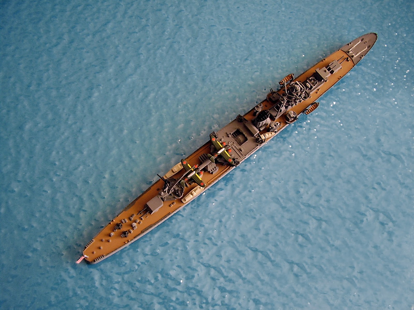 MODELISMO NAVAL DE JOHNNY CHARLIE: Crucero Ligero de Japón "YAHAGI"