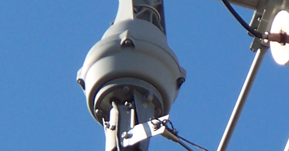 W5ZO: 160 meter "Half Sloper." with radials