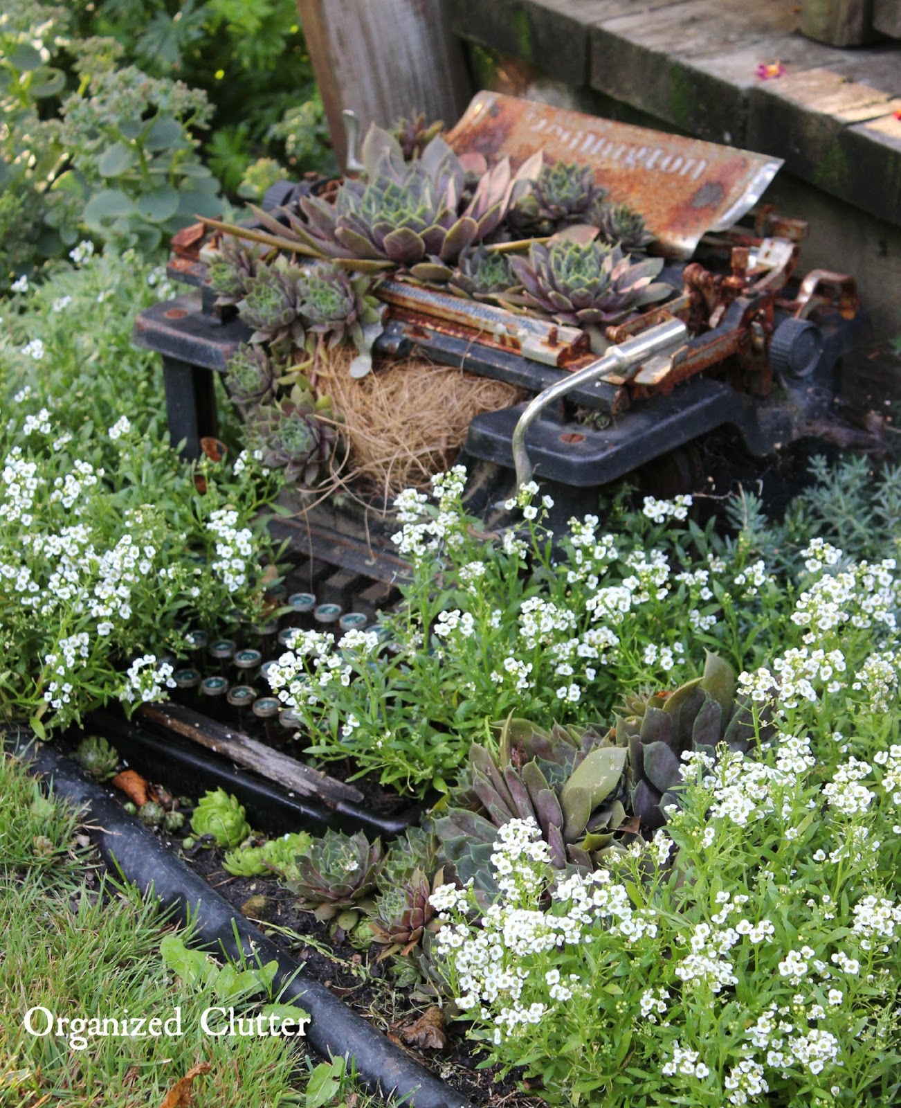 The Organized Clutter 2015 Junk Garden Tour - Organized Clutter