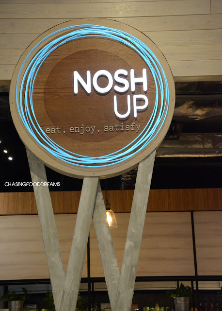 CHASING FOOD DREAMS: Nosh Up @ The Atria Shopping Gallery