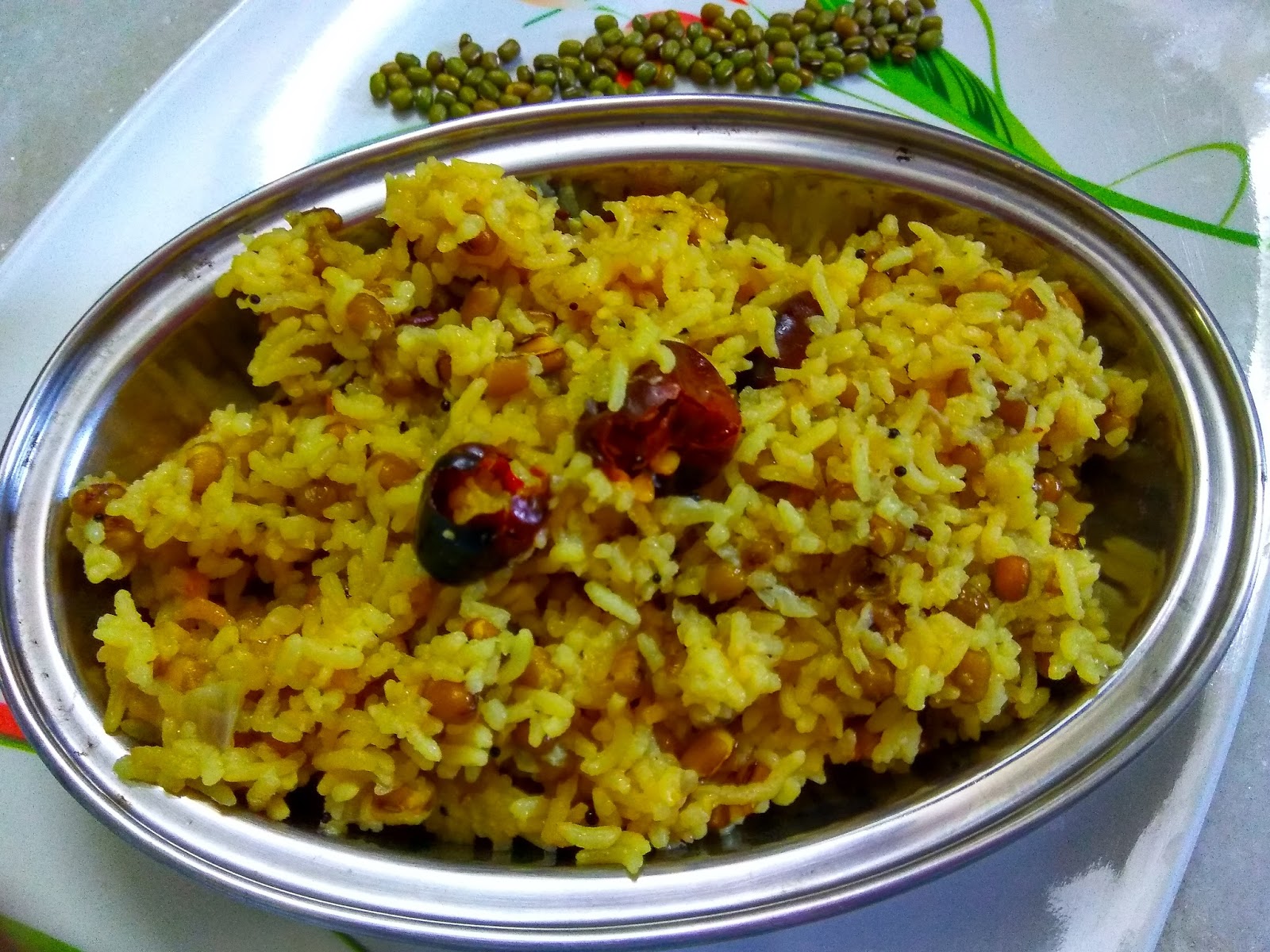 Bharathi's Kitchen: Green gram dal Rice/ Pacha Payiru Saadham/ Mung ...