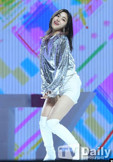 PRESS — ITZY’s Ryujin Debut Showcase Live Premiere