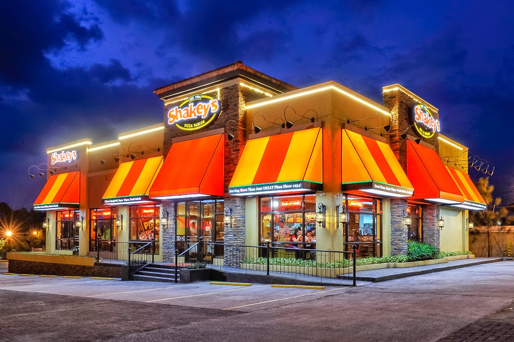 Shakey's Spreading Fun in Their new Branches - Blog for Tech & Lifestyle