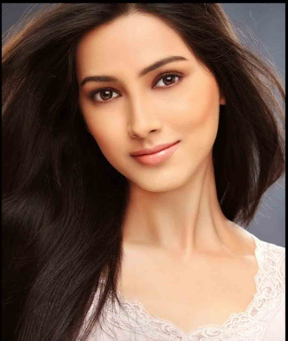 Biodata Pallavi Subhash Pemeran Dewi Dharma Ibu Ashoka - Sisi TV