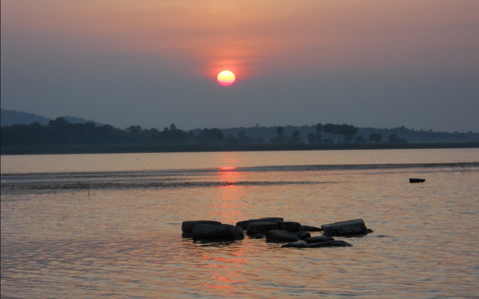 Baranti With Bashcon: Sunset at Baranti