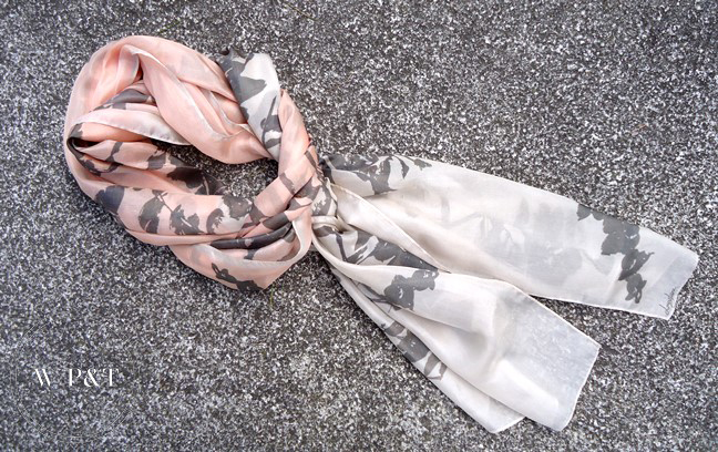 WOMEN'S Pleasures & Treasures: Louis Jane Scarf