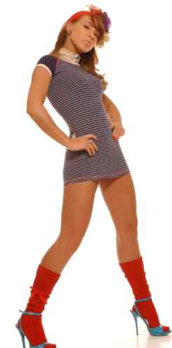 Biografia cantaretei CORINA MONICA CIORBA aka CORINA BUD,femeia munky ...