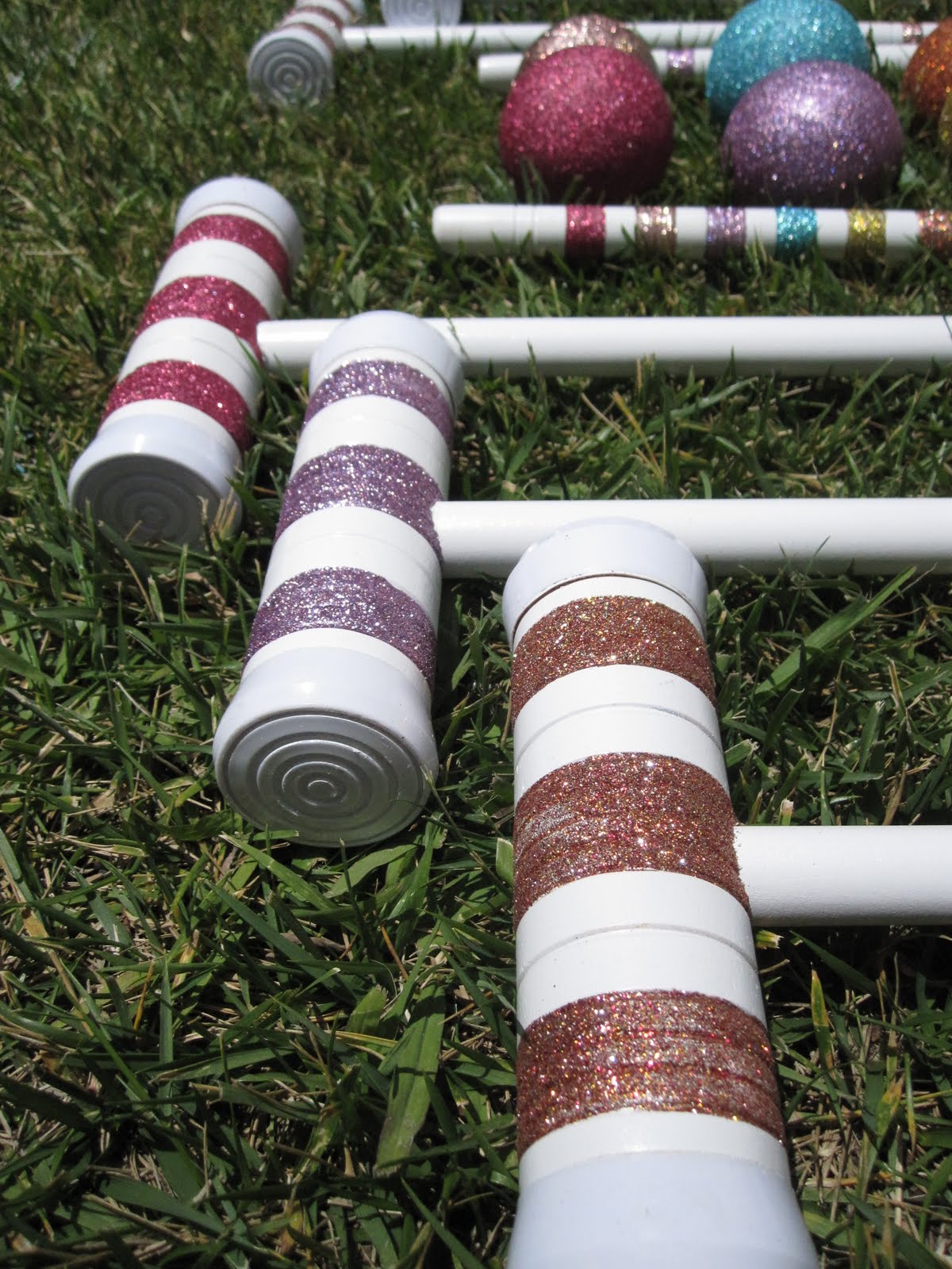 mintagehome: Craft 52 week 19: Glittered Croquet Set