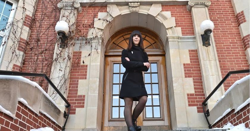 Helge Scherlund's eLearning News: Five Indigenous students make history ... Helge Scherlund's eLearning News: Five Indigenous students make history ...