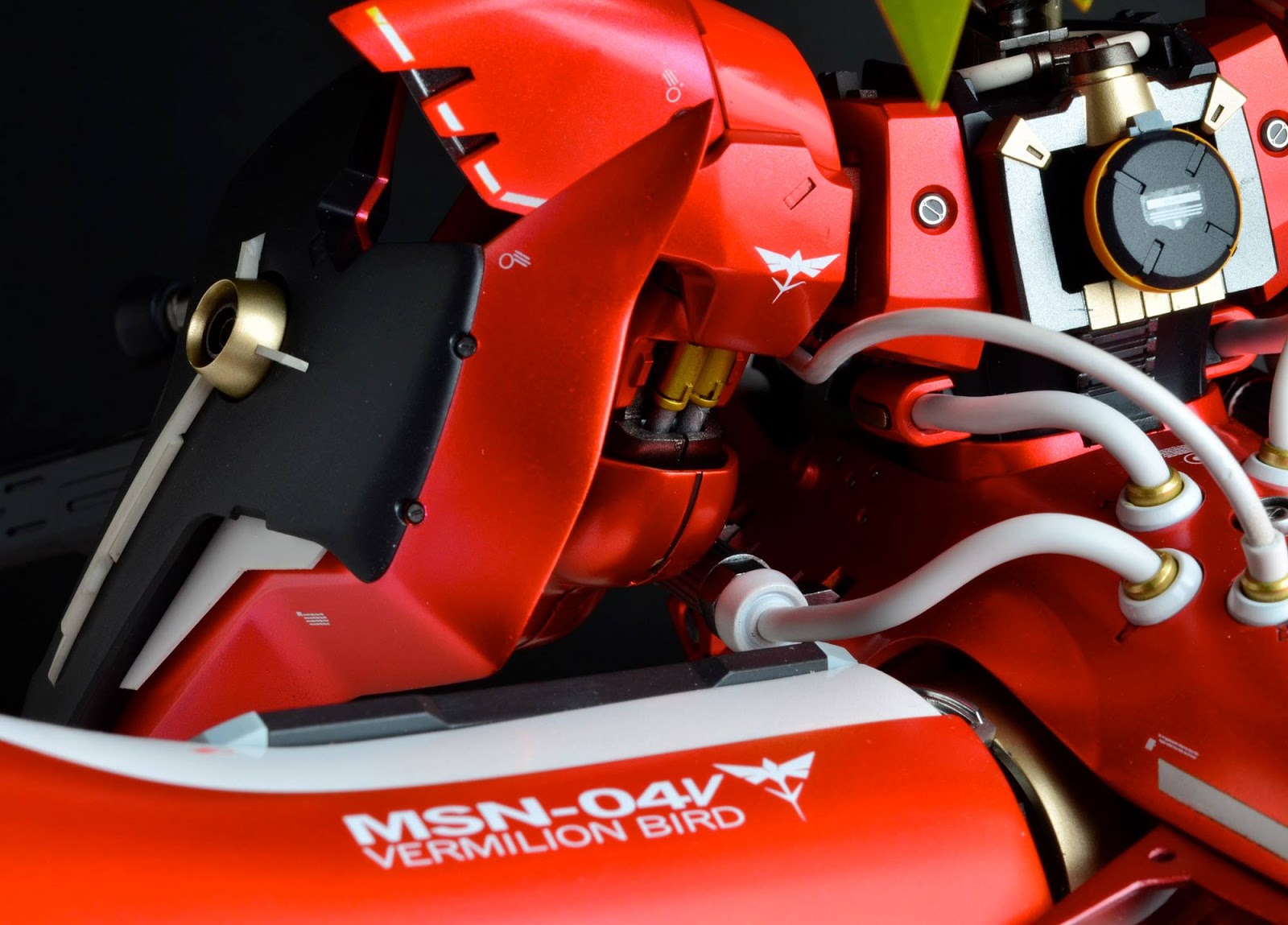 Gundam Family: RE/100 Nightingale + Sazabi '朱雀' Custom Build GBWC Hong ...