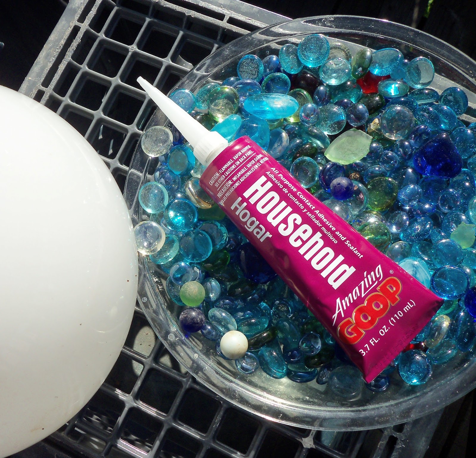 Make The Best of Things: Glass Garden Balls DIY