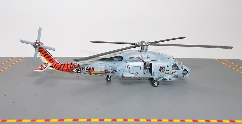 Thailandscale144: SH-60B US.NAVY HSL-43 "BATTLE CATS"