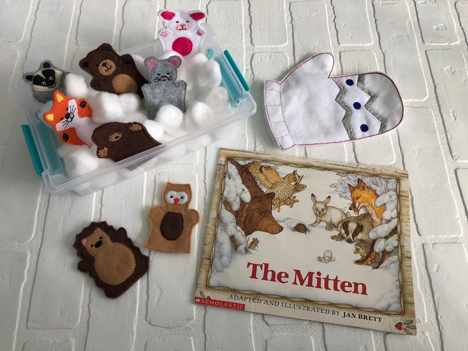 Using The Mitten in Therapy! | Simply Speech