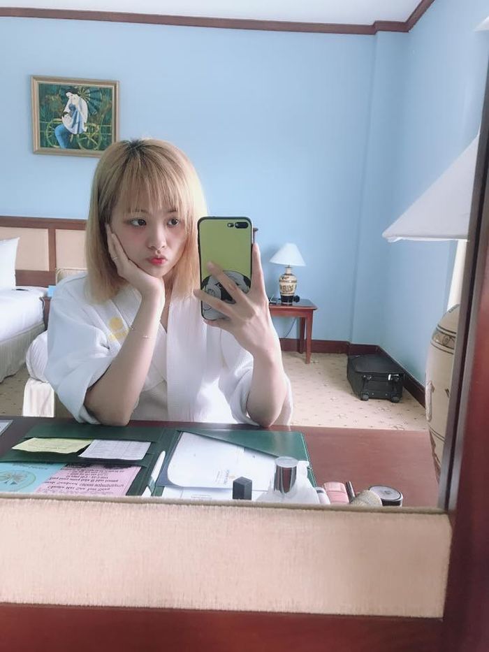 Nữ streamer xinh đẹp Michu tiết lộ bí quyết lên rank cực nhanh trong ...