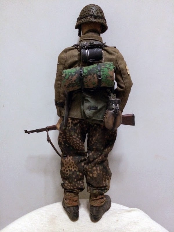 1/6 Action Figures: 1/6 Scale SS Infantry - S$60