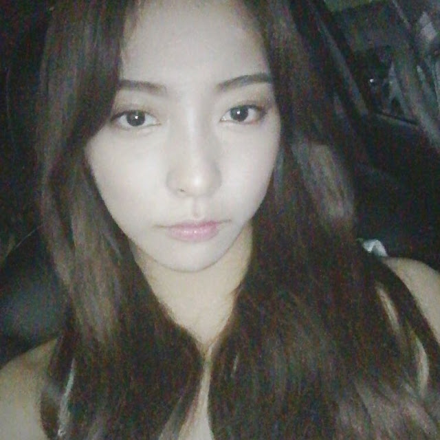 f(x) Luna says hello through her beautiful SelCa - Wonderful Generation
